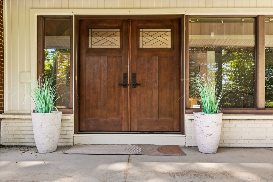 Signs You Need A Door Replacement | Bennett Contracting