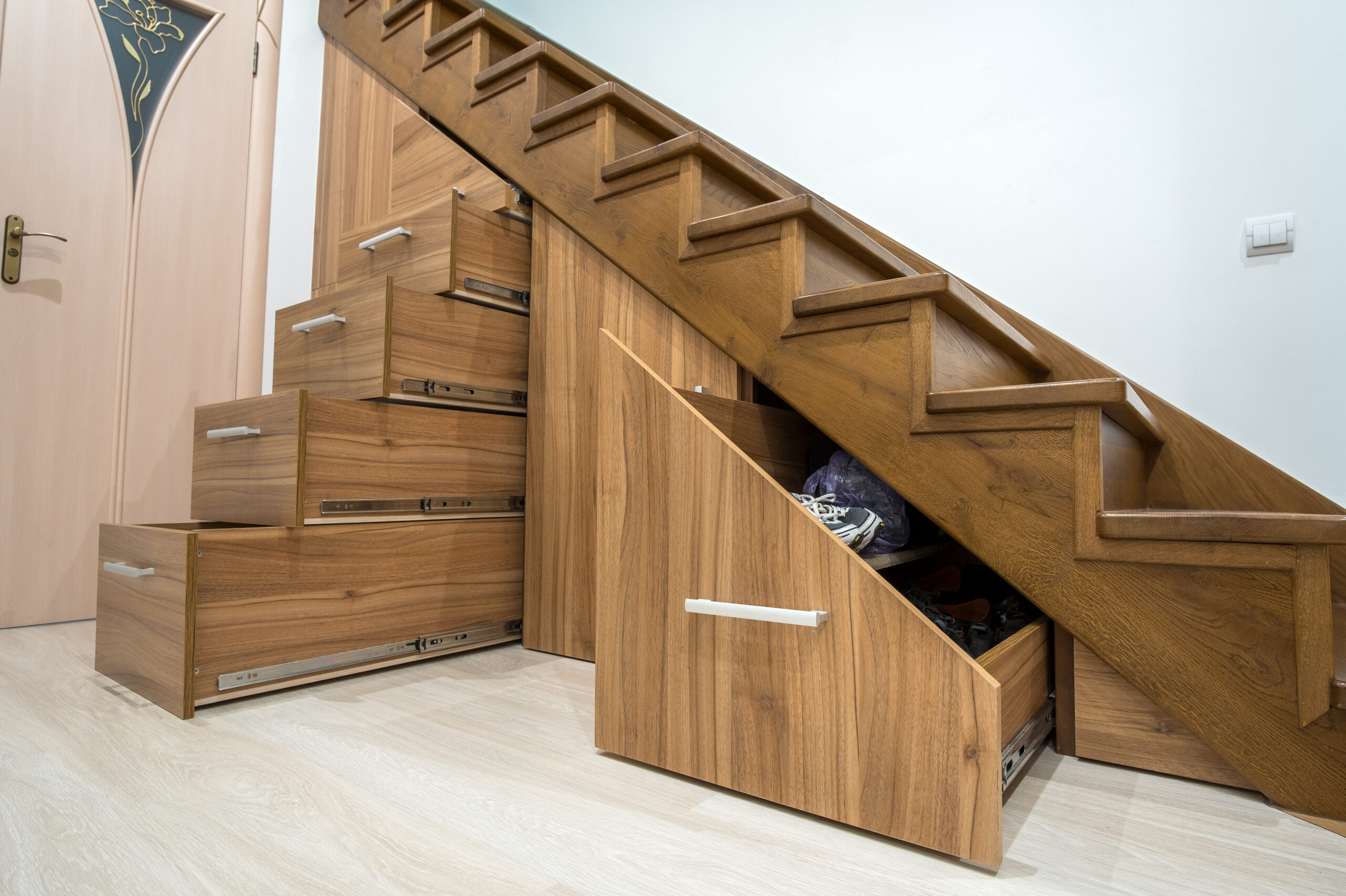 Innovative Storage Solutions For Every Room | Bennett Contracting